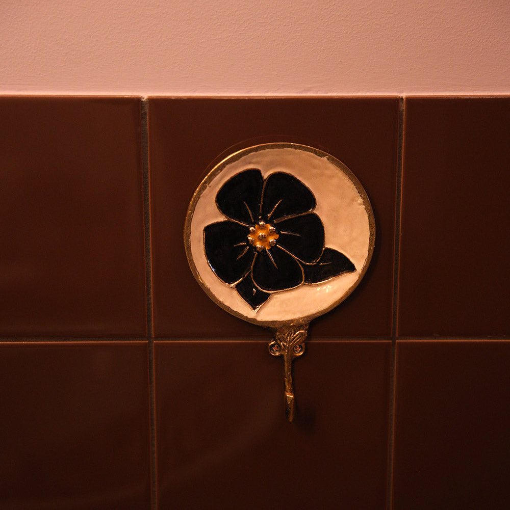 Lina Flower Wall Hook - Recycled Brass – Candlestock