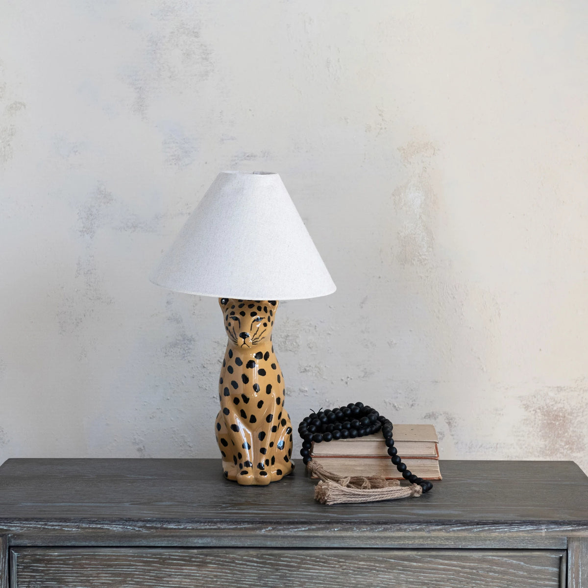 Ceramic Cheetah Lamp with Linen Shade – Candlestock